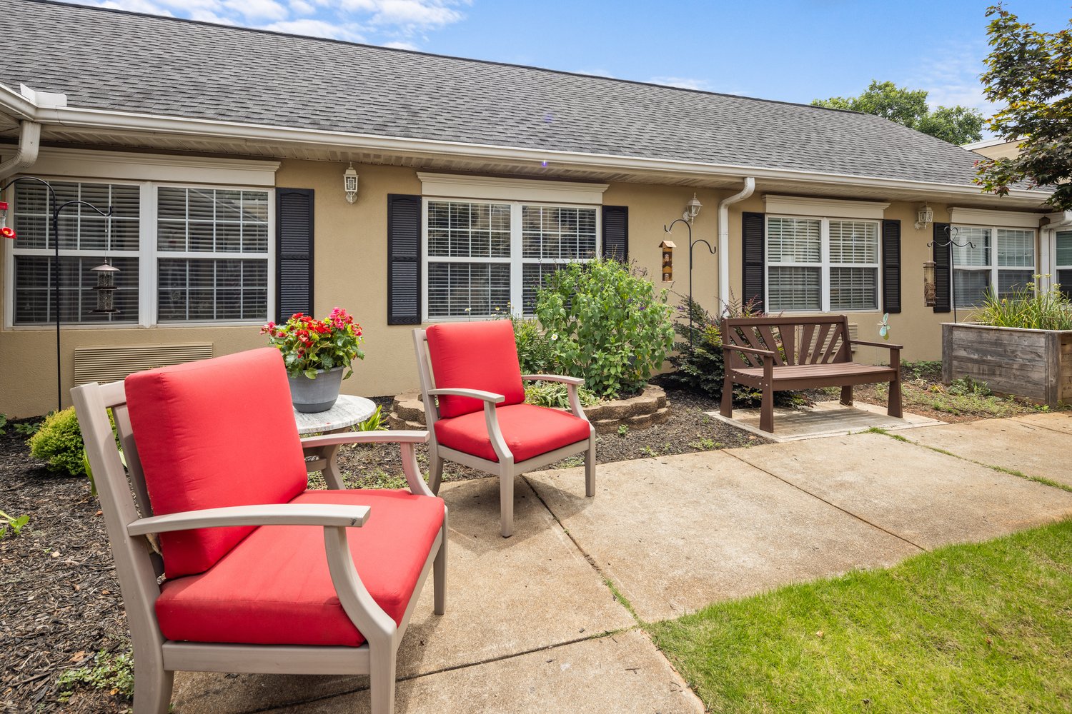 Greer SC Senior Living Photo Gallery - TerraBella Thornblade