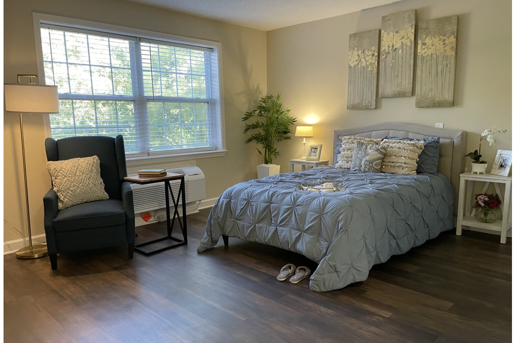 TerraBella Thornblade Gallery